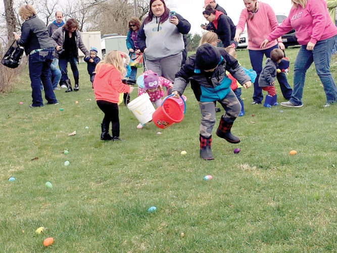 ANNUAL EGG HUNT | News, Sports, Jobs - The Review